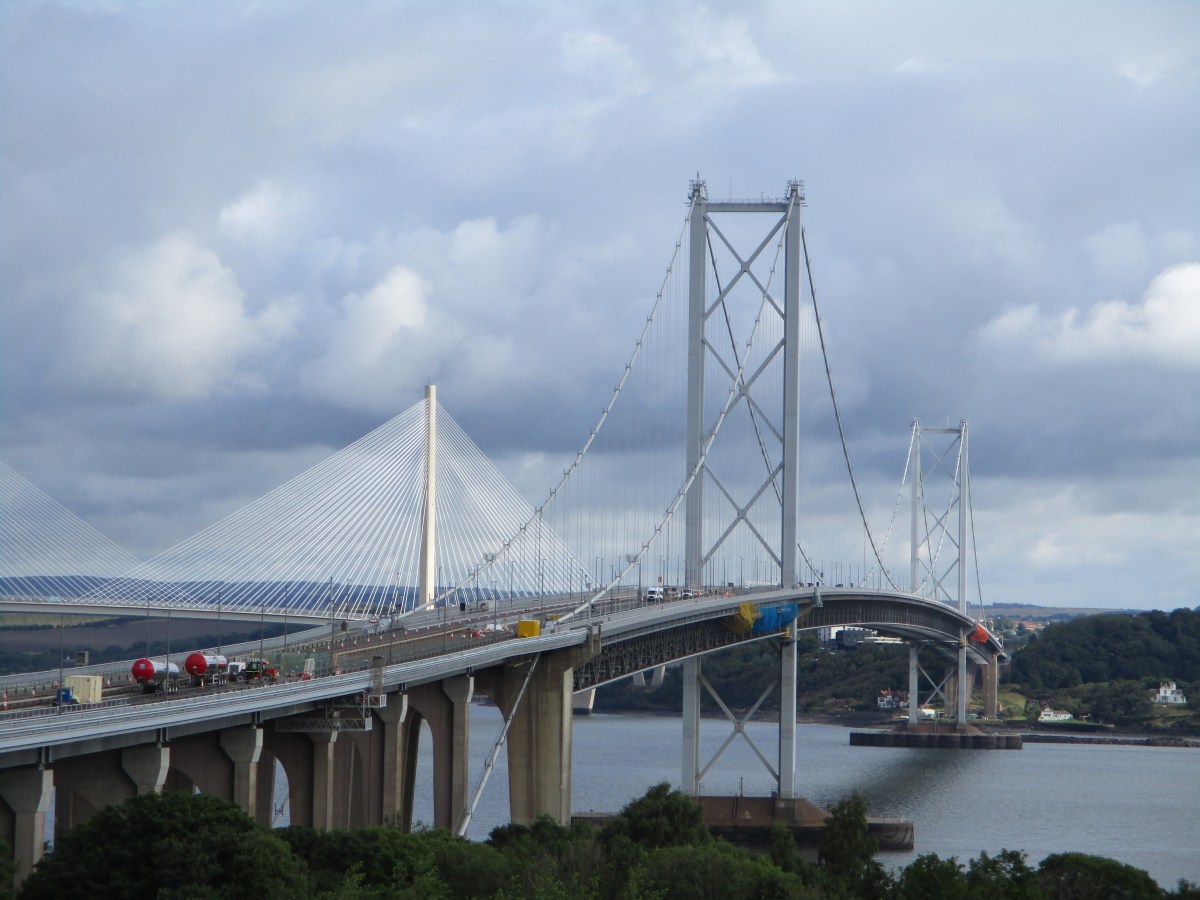 Simon Pearce’s Edinburgh: The Firth of Forth – Jess Faraday